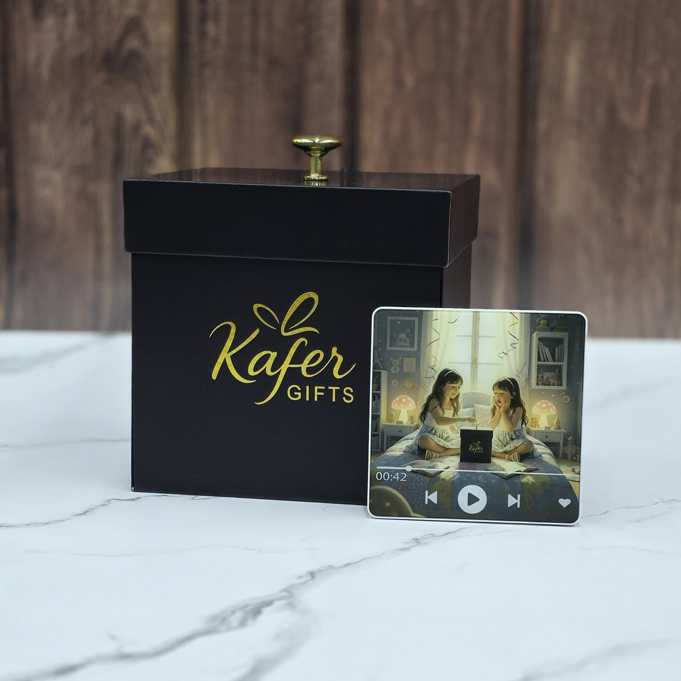Caja Sorpresa Kafer (Cuadro Musical) – Kafer Gifts